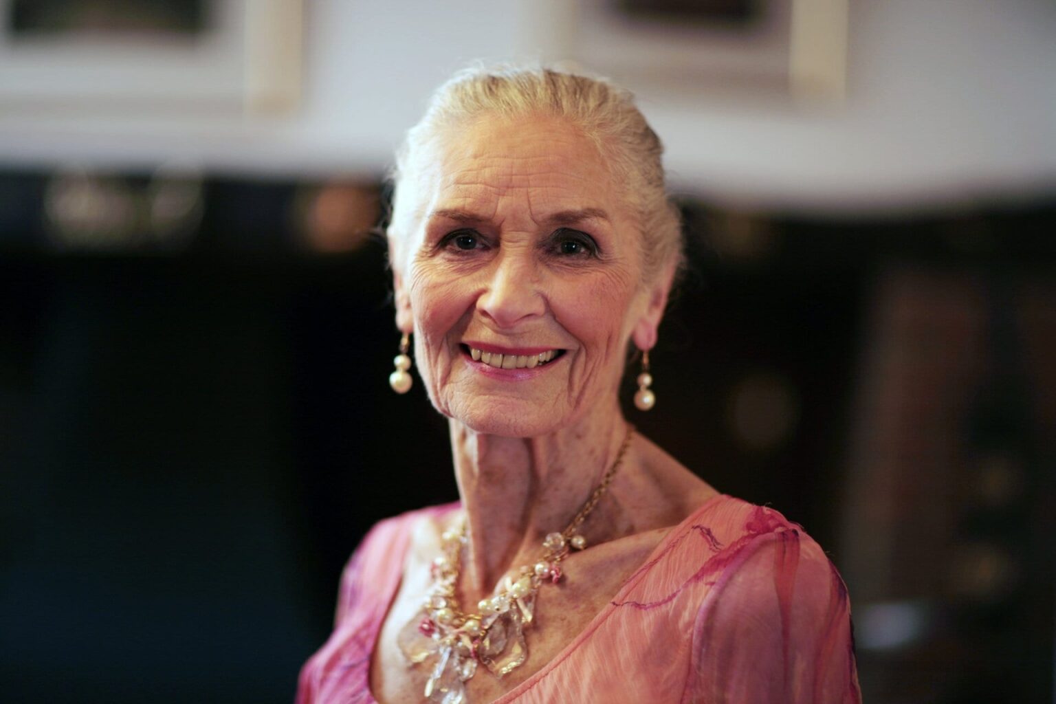 «Glamorous life in old age!» Here is what the world’s oldest model ...