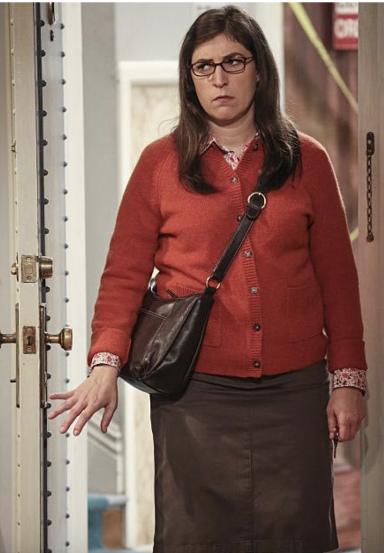 «Ugly Amy in real life!» This is what actress Mayhem Bialik looks like ...