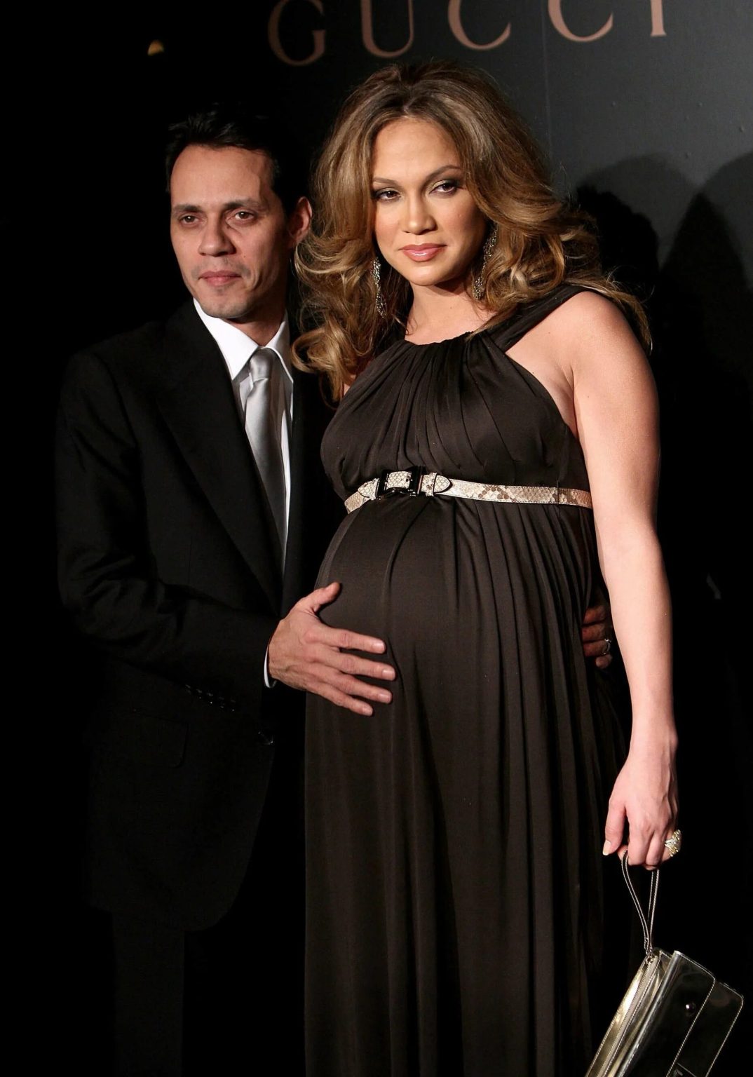 Motherhood Never Looked So Stunning—Jennifer Lopez Glowed Brighter With ...