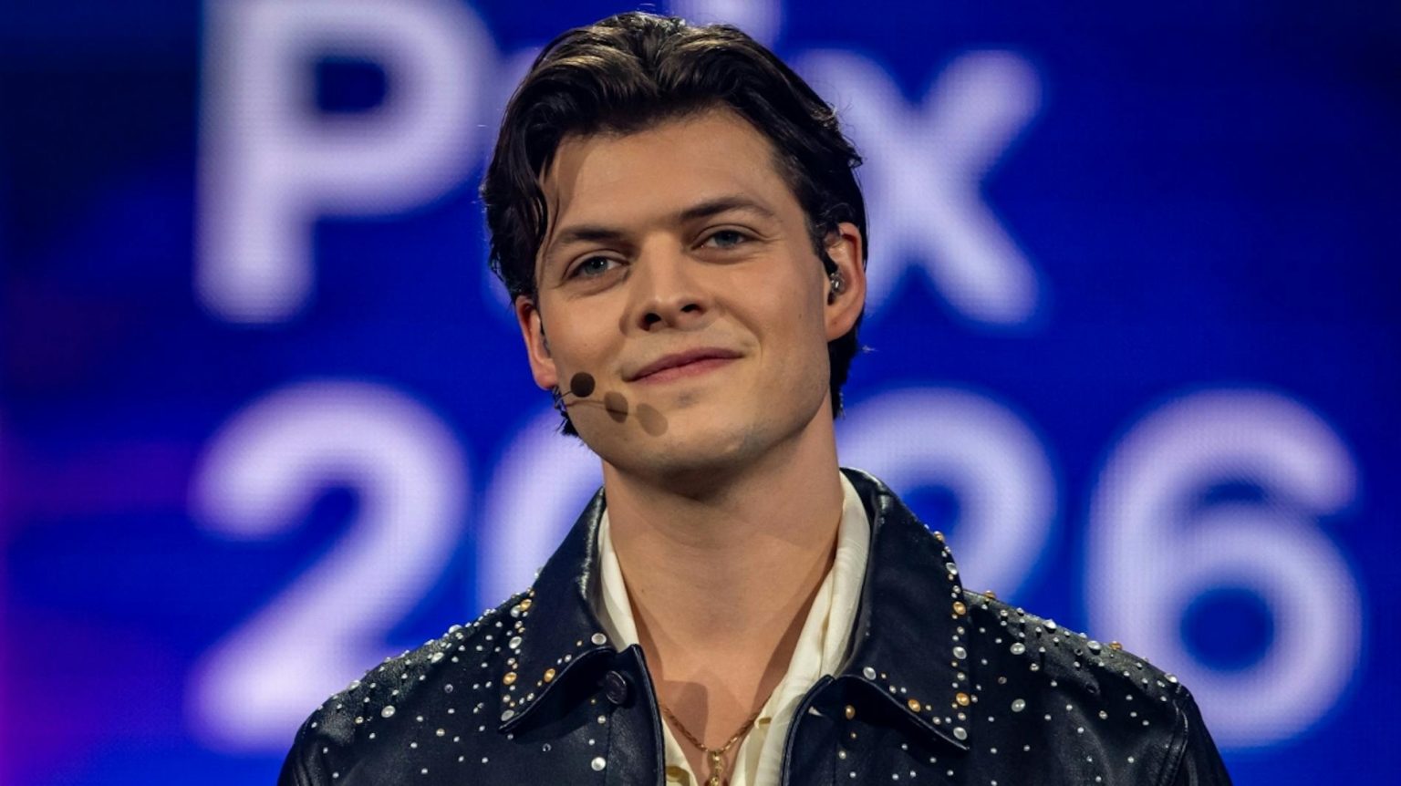 Fra barnestjerne til grand prix-vært: Alex Høgh Andersen startede foran ...